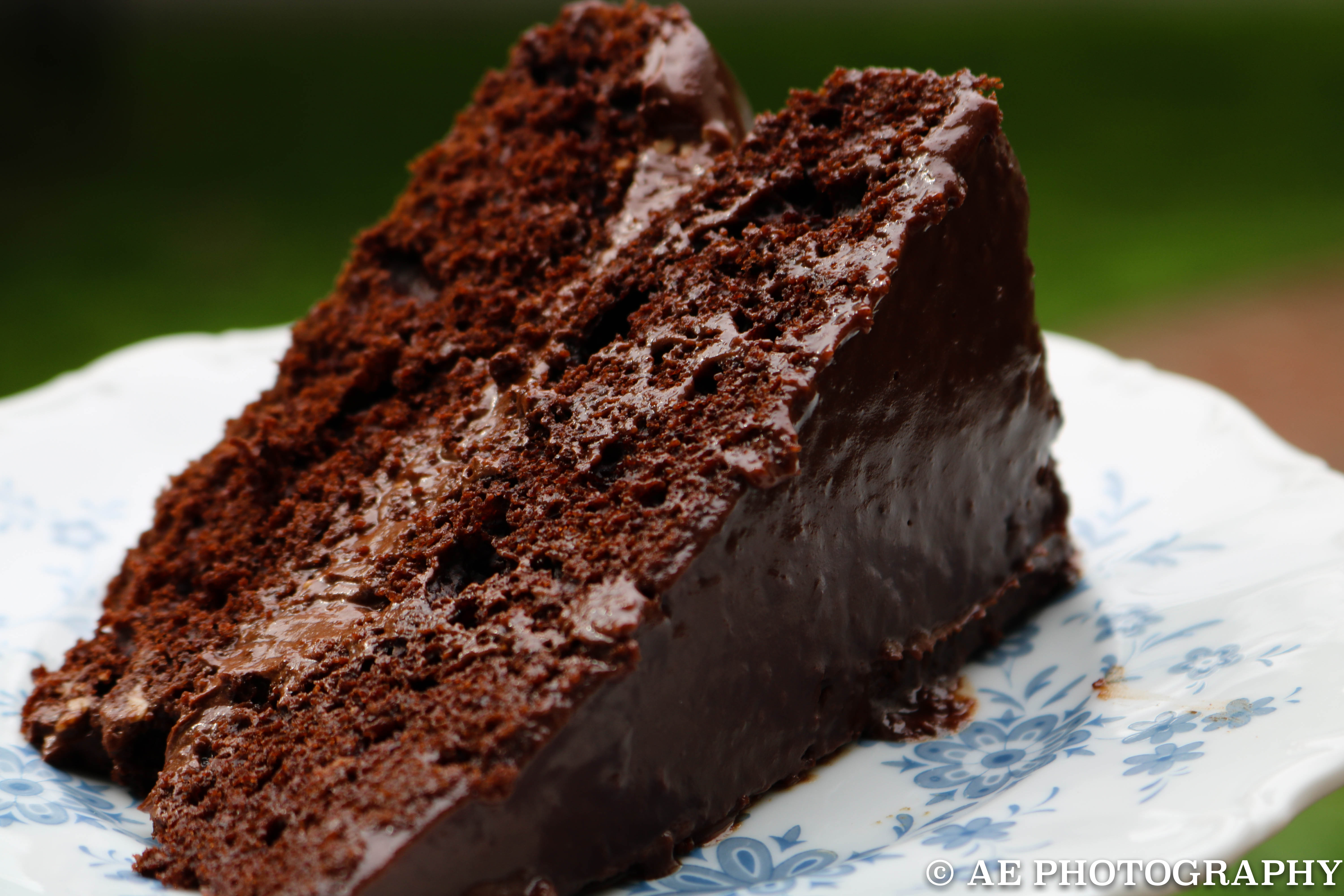 Death by Chocolate Cake | Dessert – so dench